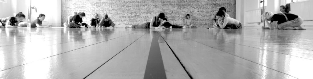 Intimacy Coordinator | Actor | Feldenkrais Practitioner - Robert Vesty ...